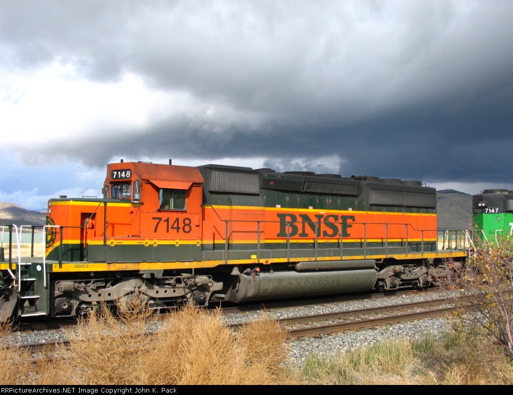 BNSF 7148